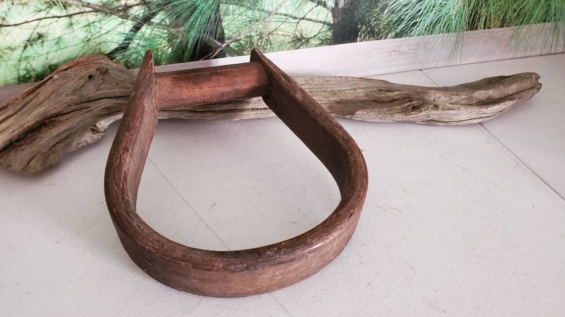 Narrow Old Bentwood Single Stirrup / Primitive Wood Stirrup / - Etsy