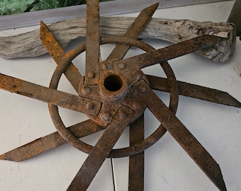 Rusty Antique Iron Wheelbarrow Wheel Steampunk Yard Art Distressed Iron ...