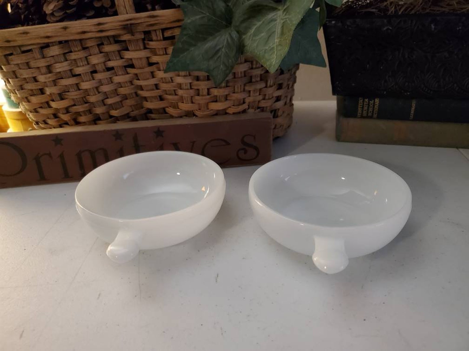 Set of 2 Milk Glass Soup or Gumbo Bowls With Handles / Vintage - Etsy