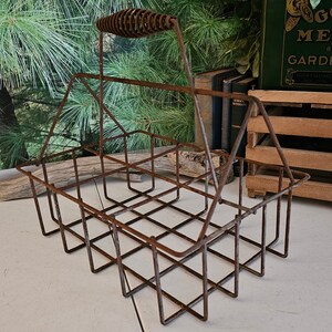 Old Wire Milk Bottle Carrier 6 Glass Milk Bottles Vintage Wire Milk ...