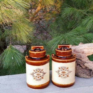 Brown and Beige Floral Crock Salt & Pepper Shakers Vintage Kitchen - Etsy