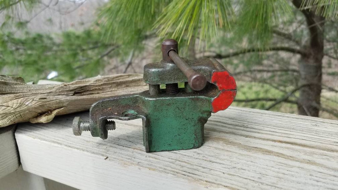 Small Vise Clamp Red & Green Jewelry Vise Clamp JAPAN - Etsy