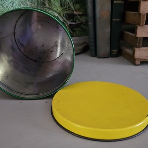 Vintage Creamettes Macaroni 2 LB Tin Green Yellow Nostalgic Collectible ...