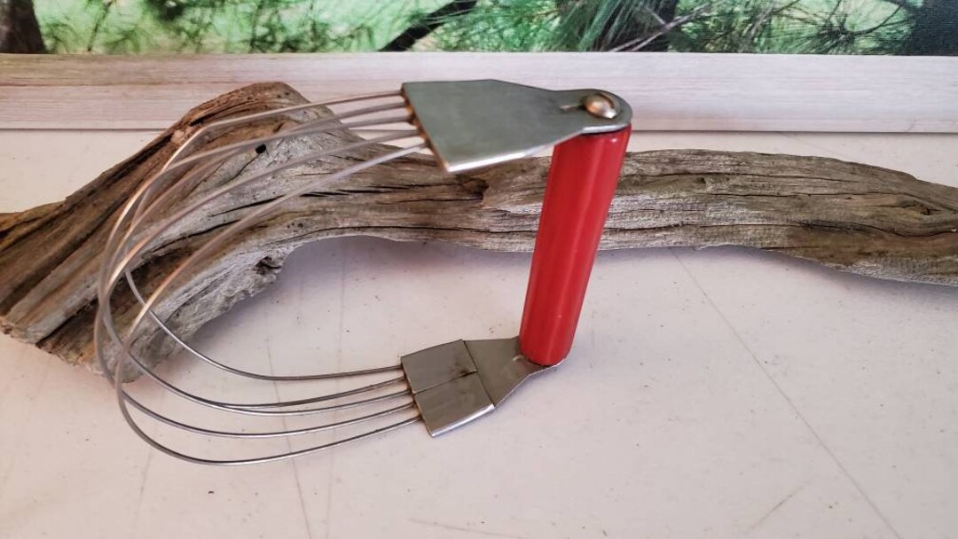 Androck Pastry Mixer / Cutter Made in USA With Red Bakelite Handle ...