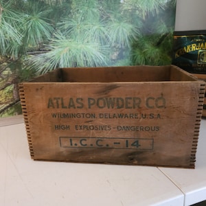 Antique Atlas Powder Company Explosives Wood Finger Jointed Crate World ...