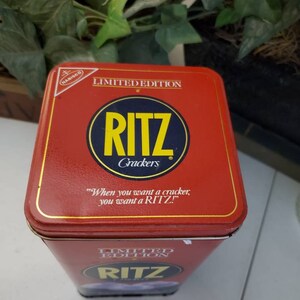 1987 Ritz Cracker Tin Red Yellow & Blue Vintage Cracker Tin Retro ...