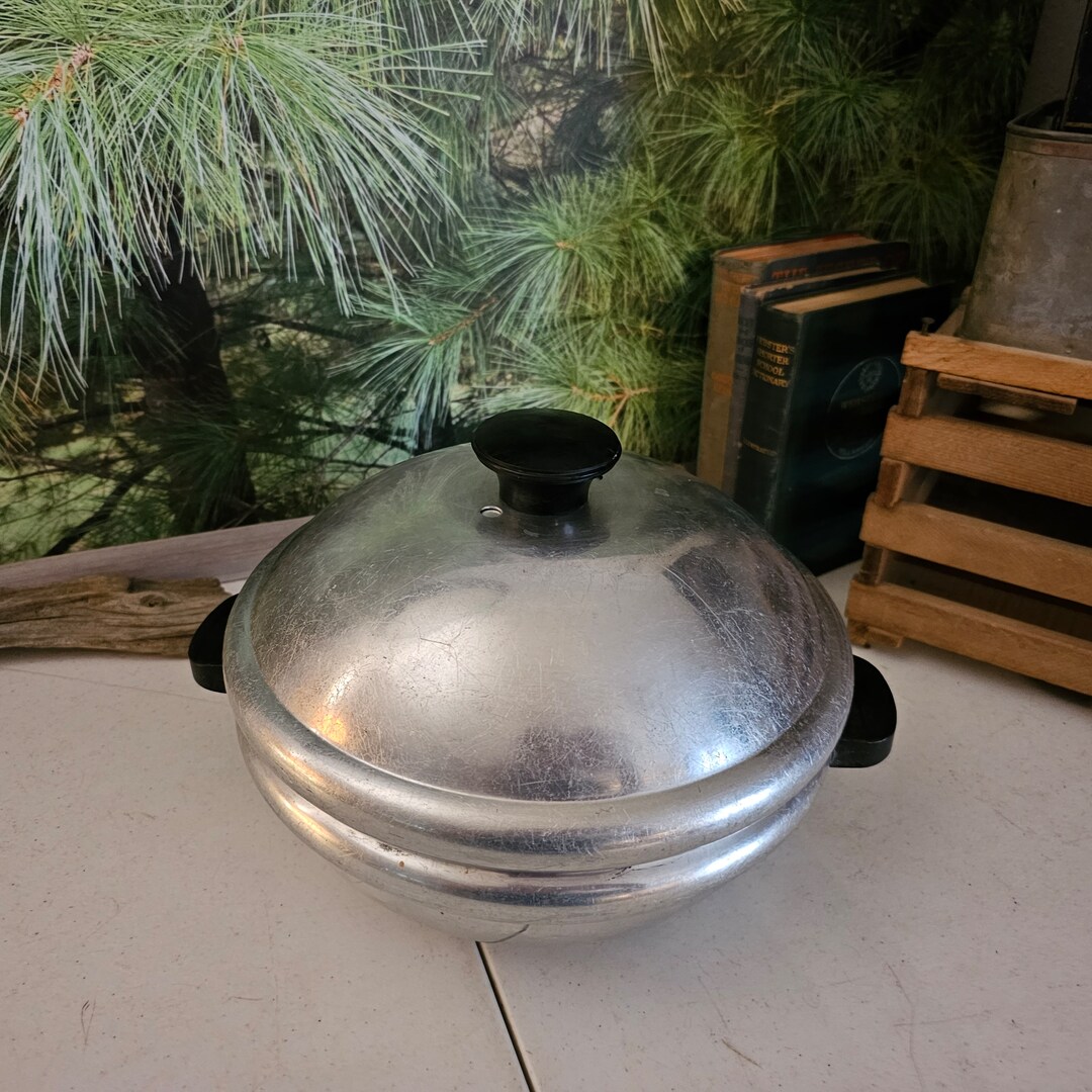 Regal Bubble Style Flying Saucer Body 3 Piece Aluminum Bun Warmer With ...