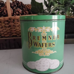 Vintage Bremner Wafer Cracker Tin Box Green 1960s Chicago Biscuit ...