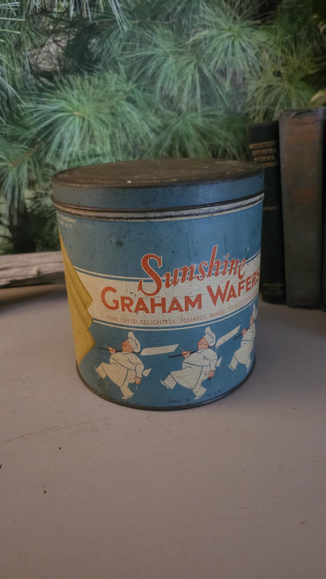 Antique Sunshine Graham Wafers Tin With Sunshine Guards Blue, White ...