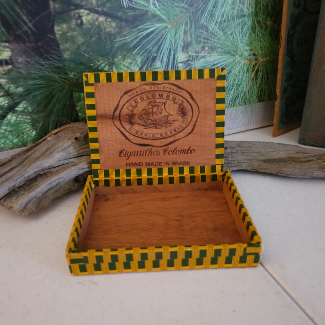 Small Wood & Paper Colombo Cigarrilhos Box Tobacco Collectible Vintage ...