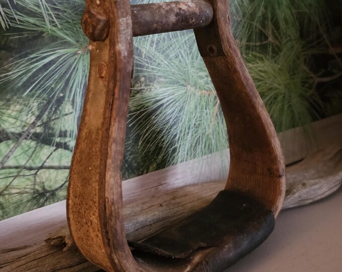 Old Laced Leather Wrapped Bentwood Stirrup Western Farmhouse Decor 4183 ...