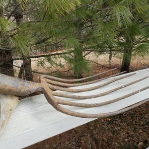 Rusty 6 Tine Pitchfork Head Cast Iron - Etsy