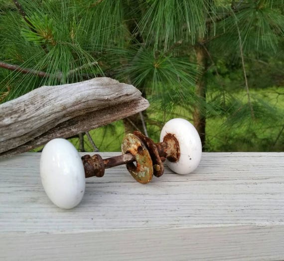 Rusty knobs store