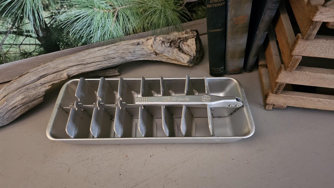 Vintage General Electric Aluminum Ice Tray: Redi-cube 1950s Kitchen ...