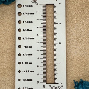 Knitting Ruler With Gauge Swatch Ruler and Needle Sizes - Perfect for ...