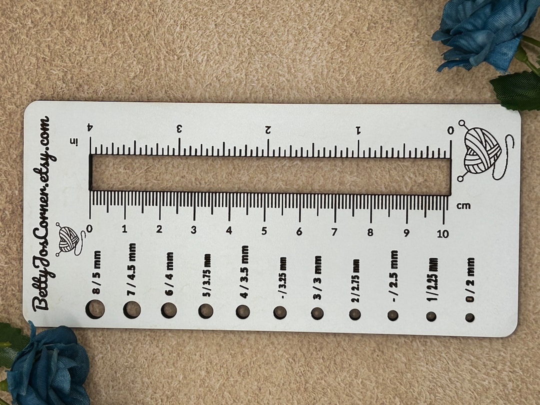 Knitting Ruler With Gauge Swatch Ruler and Needle Sizes - Perfect for ...