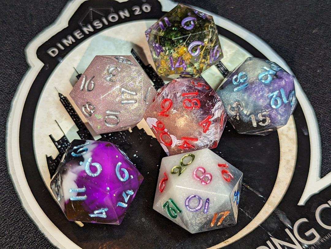 Character 20s - Dimension 20 Inspired Dice (A- Grade) - Etsy