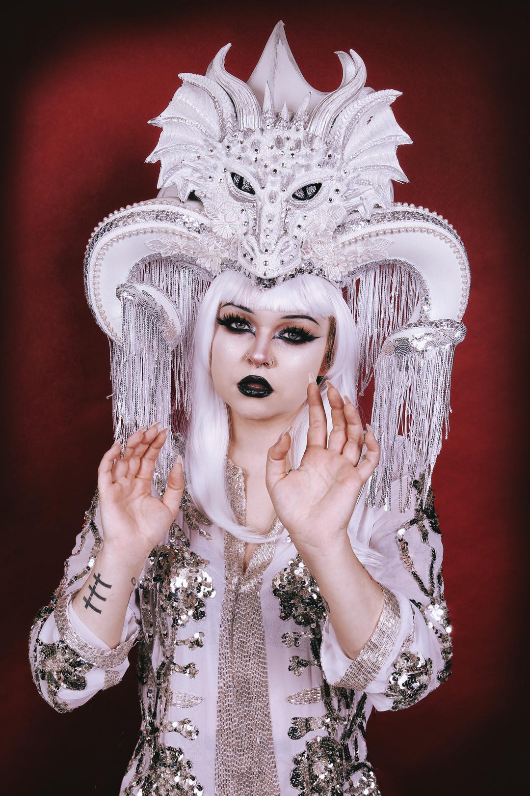 Year of the Dragon/ White Dragon/chinese Dragon/ Dragon Crown ...