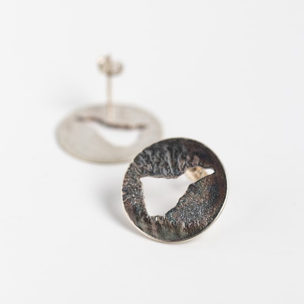 Island Stud - Etsy