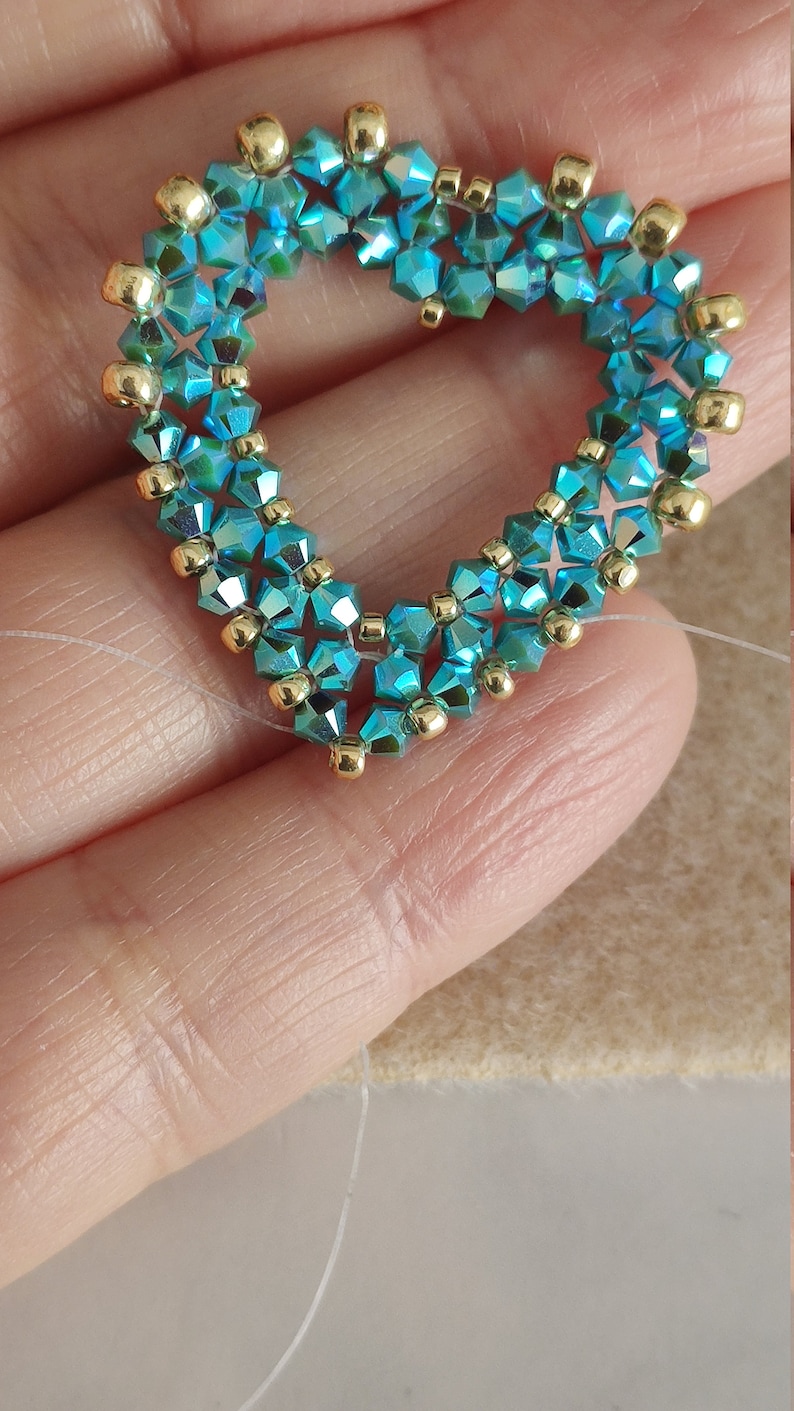 Sorrento Heart Earrings Pattern, Heart Tutorial, Right Angle Weave Heart, Beaded Heart Tutorial ...