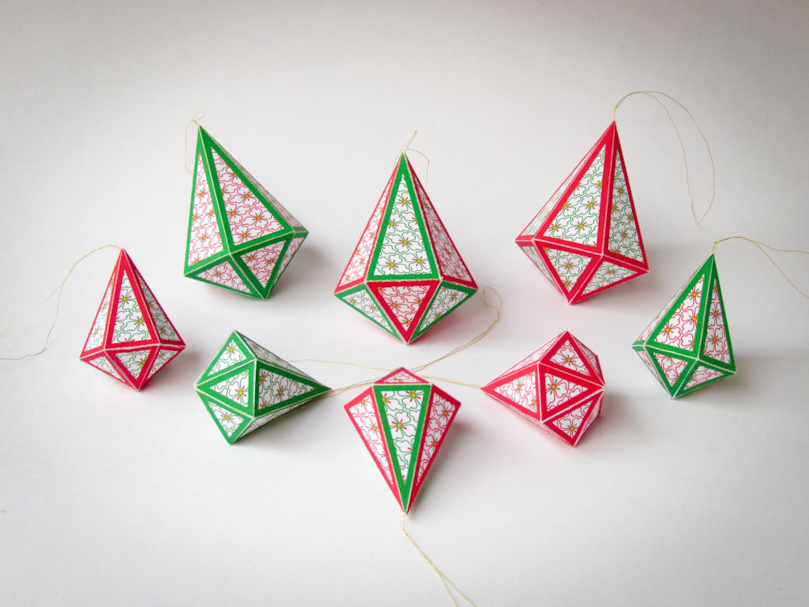 DIY Christmas, DIY Holiday Ornaments, 8 Printable Christmas Tree ...