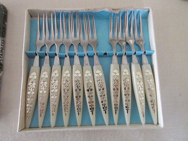 11 Sm Tiny Stainless Mid-century Modern Tid Bit/tidbit FORKS With Ivory ...