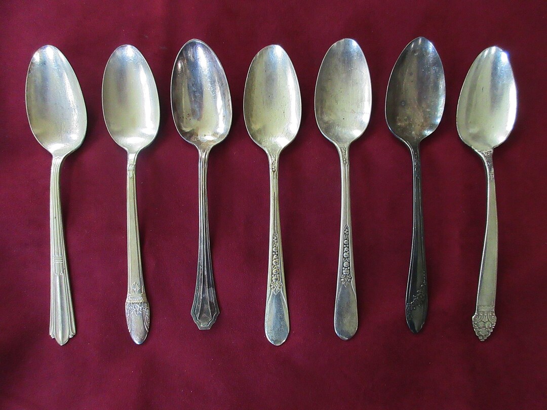 7 Assorted Vintage SILVERPLATE SERVING SPOONS Different Patterns and ...