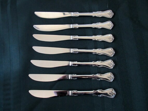 7 Stainless Dinner KNIVES From Cambridge Silverware Flatware | Etsy