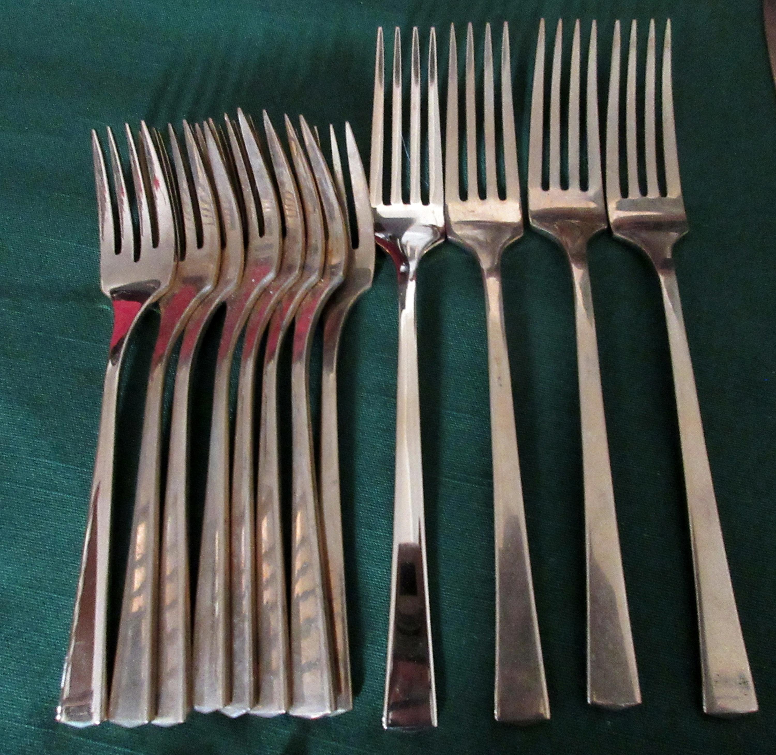 34 Pcs Ser/4+ Gold DIRILYTE Dirigold Goldware 60's in the EMPRESS ...