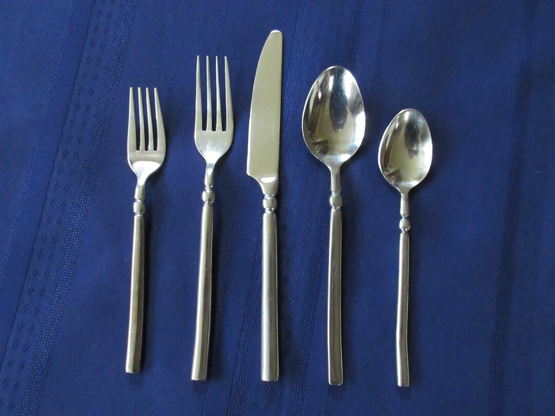 20 Pcs Ser/6 ? of STAINLESS Flatware From Hampton Silversmiths in ...