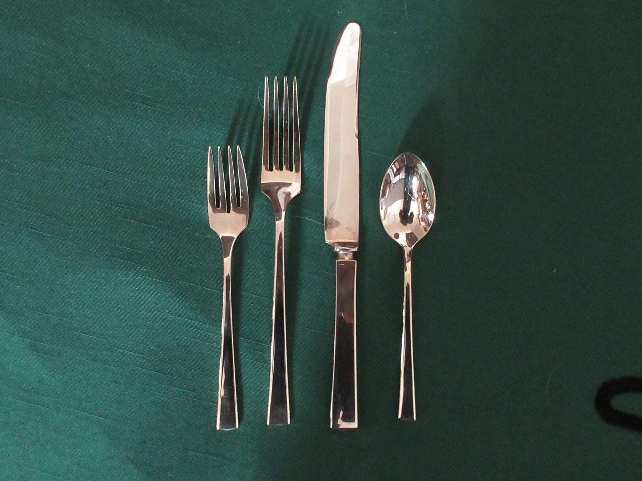 34 Pcs Ser/4+ Gold DIRILYTE Dirigold Goldware 60's in the EMPRESS ...