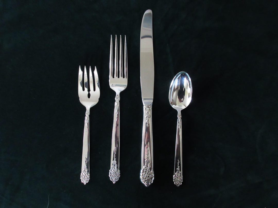 37 Pcs Ser/8 of King Edward Silverplate Flatware/silverware in Elegant ...