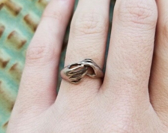 Rare Retired Vintage James Avery Hands Ring Size 5 Ring & 925 Sterling ...