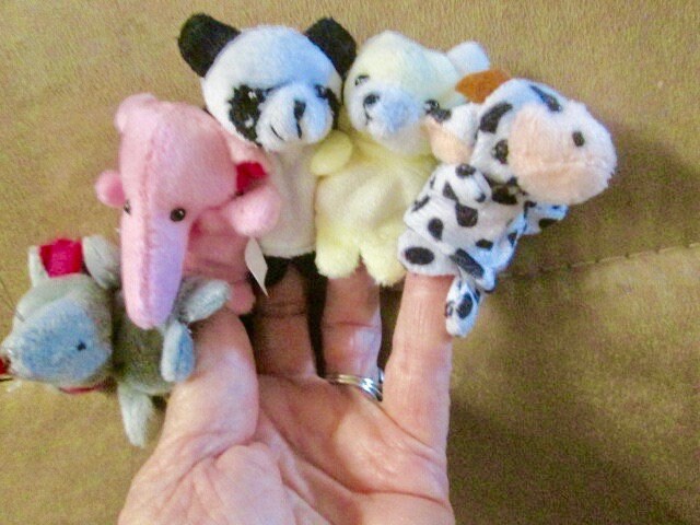 Birthday Party Favors Fuzzy Animal Finger Puppets, Birthday Party,toys ...