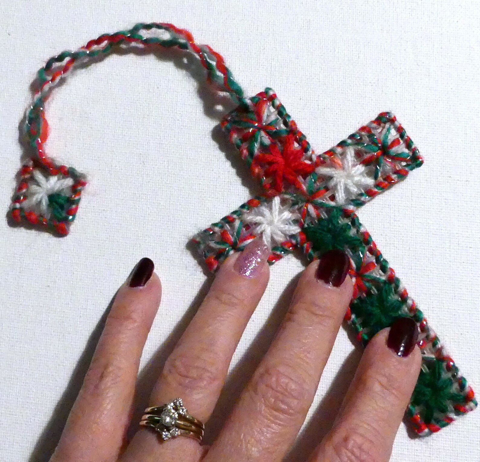 Christmas Cross Bookmarks Custom Plastic Canvas Bookmarks - Etsy
