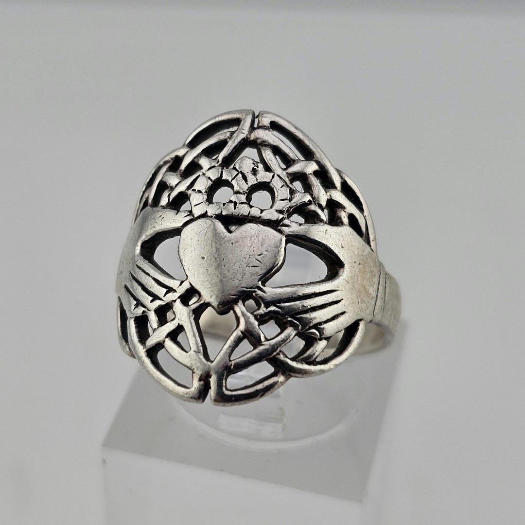 Vintage Claddagh Ring 925 Sterling Silver Celtic Sentimental Love ...