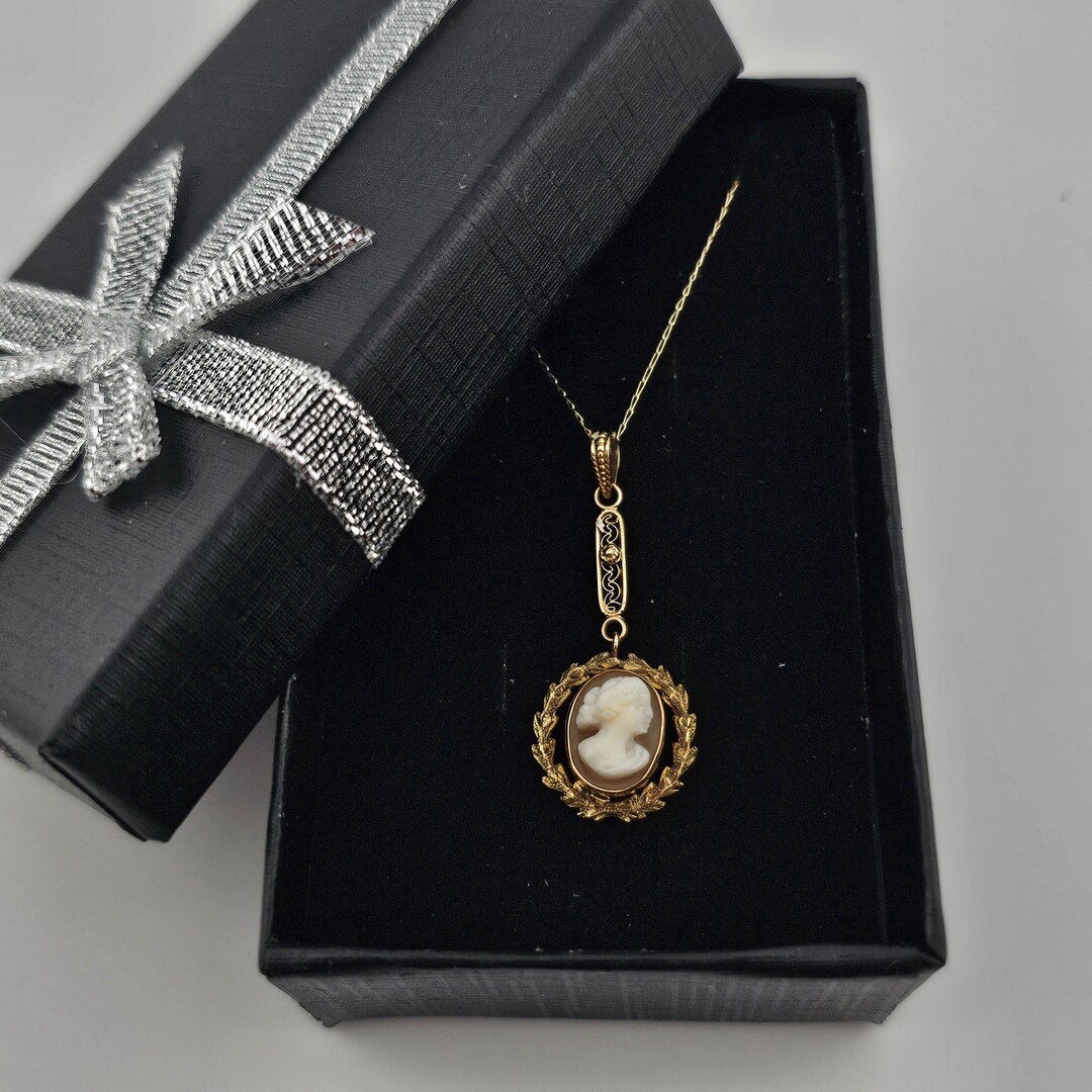 Antique Carved Shell Cameo Lavalier Pendant Necklace 10k and 14k Yellow ...