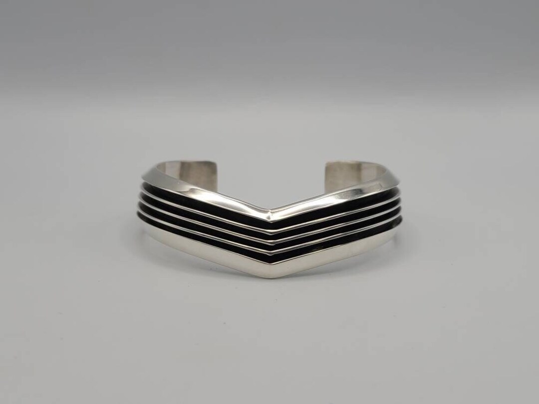 Tom Hawk Chevron Cuff Bracelet, Native American Navajo Jewelry ...