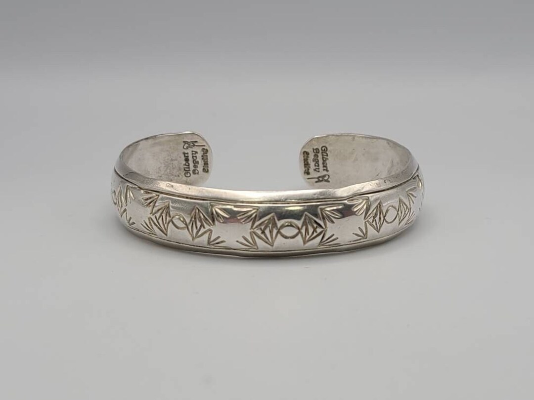 Gilbert Begay Cuff Bracelet in 925 Silver, Navajo Native Americans ...