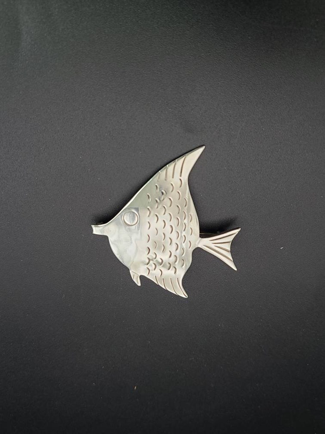 Fish Pin in Sterling Silver, Artisan Signed Doskow, Wearable Art Pin ...