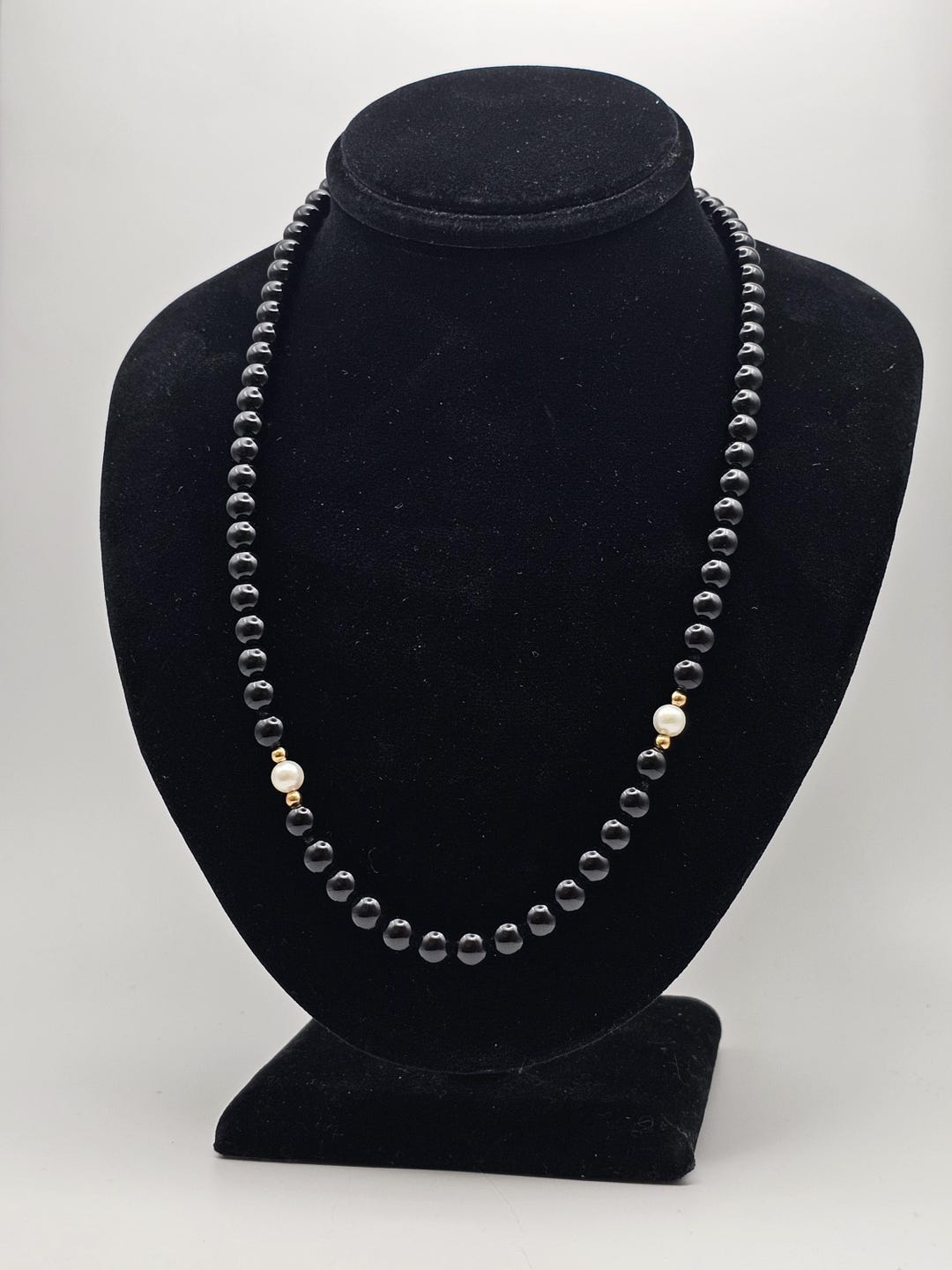 Black Onyx and Pearl Necklace in 14kt Gold, Vintage Estate Jewelry, W ...