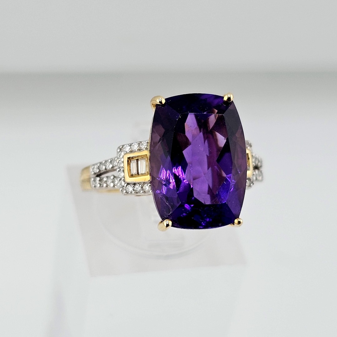 Vintage Elongated Cushion Cut Amethyst Ring - 10k Yellow Gold - Size 7 ...