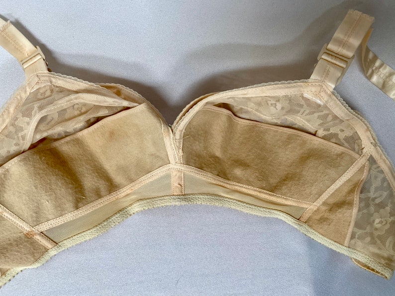 Vintage Bullet Bra Pennyrich Lace Pin up Pointy Rockabilly - Etsy