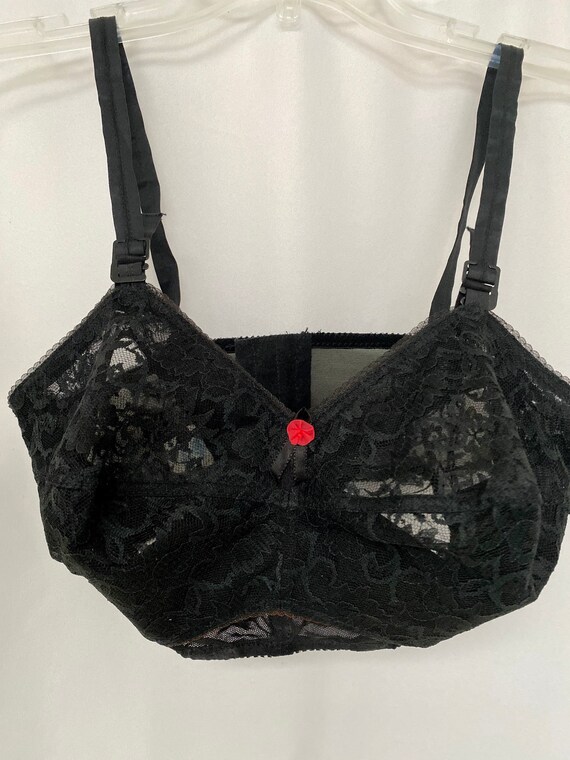 vintage pin up bullet - Gem