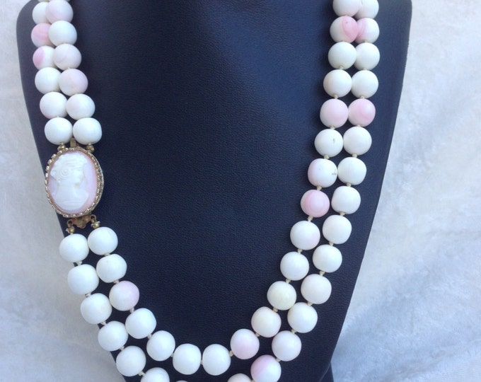 Vintage Angel Skin PINK CONCH SHELL Two Strand Necklace With Cameo ...