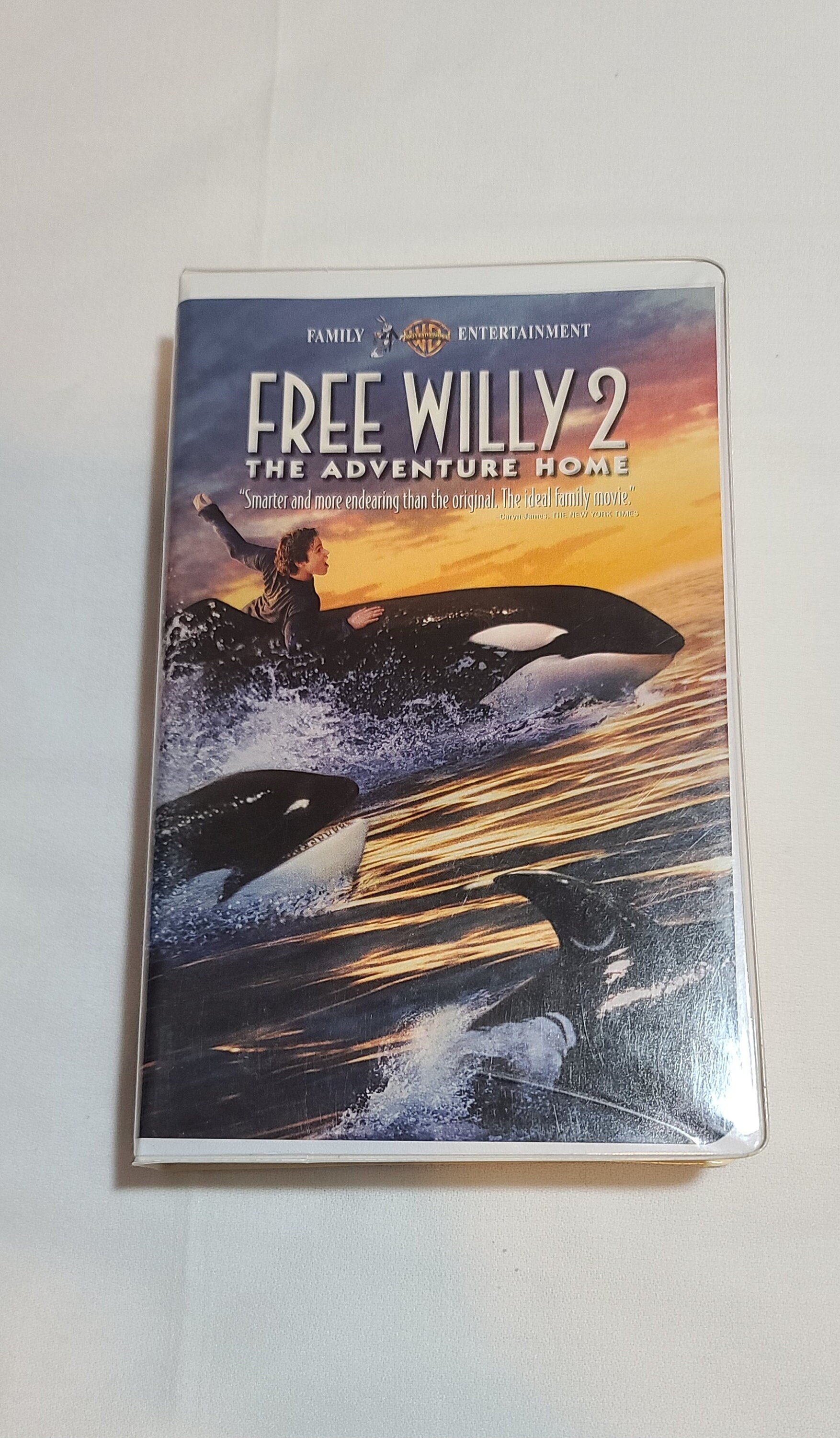 Free Willy Vhs Previews