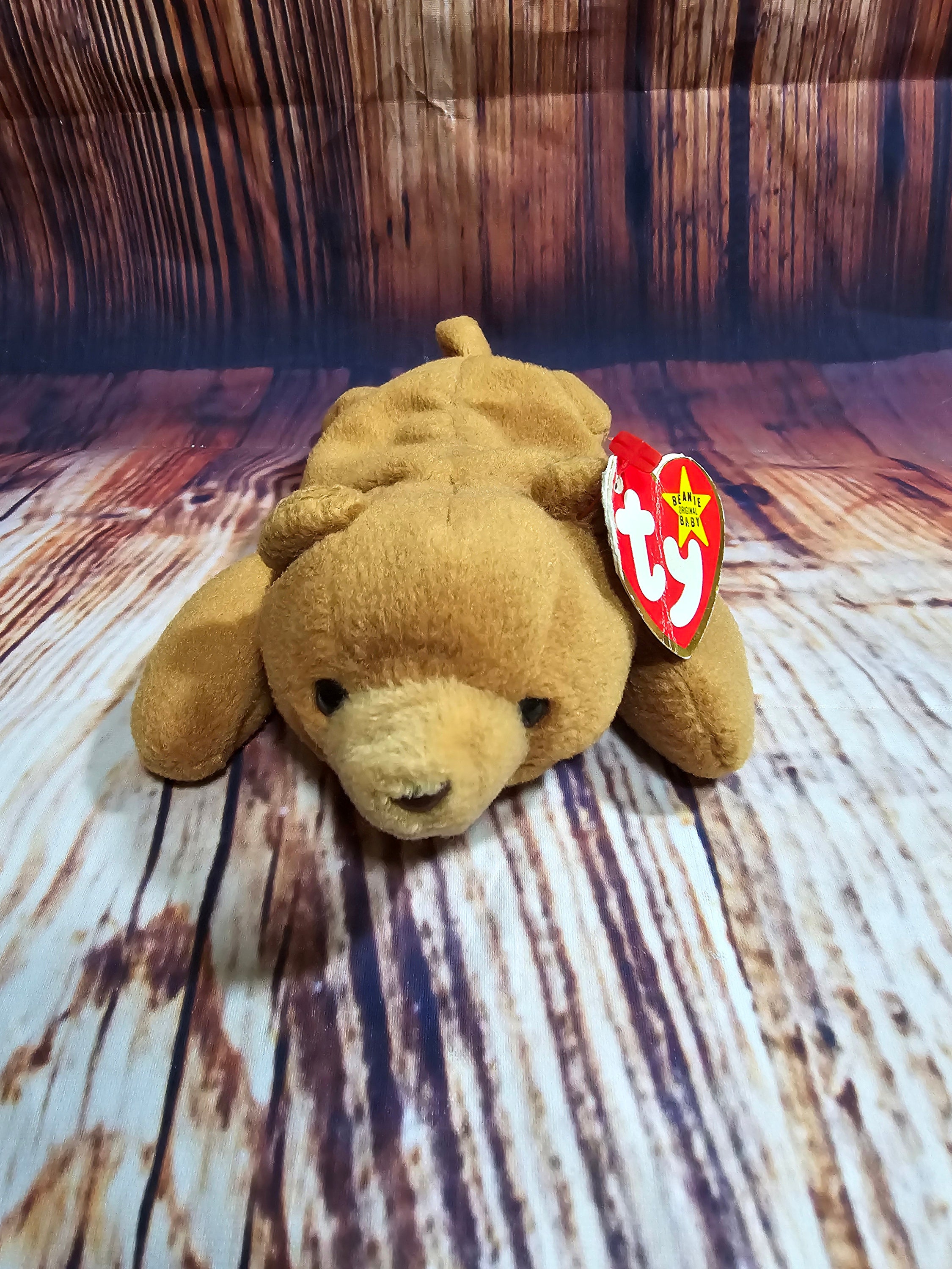 Vintage Cubbie gummed Bear TY Original