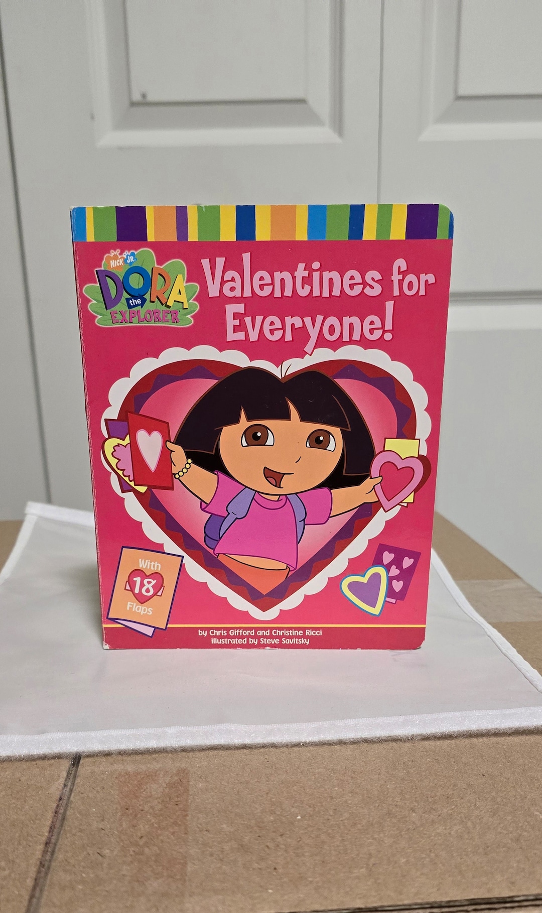 2003 Dora the Explorer "valentines for Everyone" With 18 Opening Flaps ...