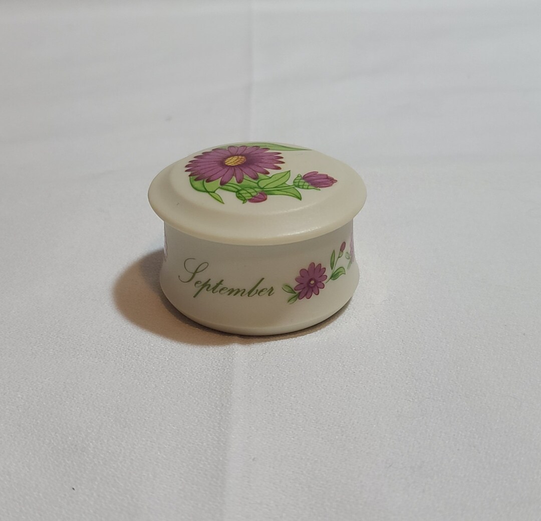 Lefton Antique Ivory Hand Painted September Trinket Container KW642 - Etsy