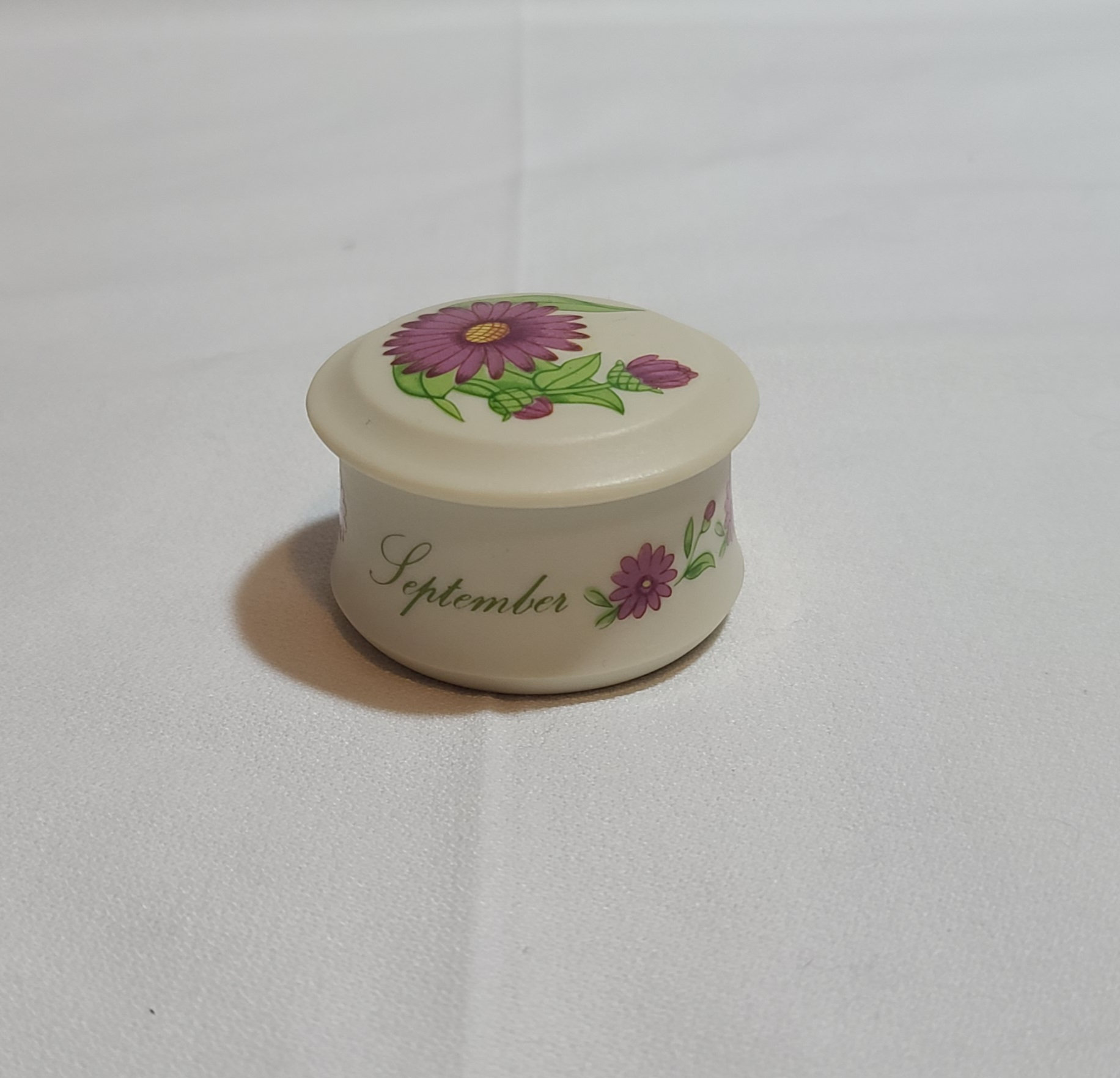 Lefton Antique Ivory Hand Painted September Trinket Container KW642 - Etsy